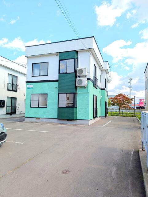 【ハトマークサイト】青森県弘前市大字高田2丁目の サン・クエストB101 1LDK アパート