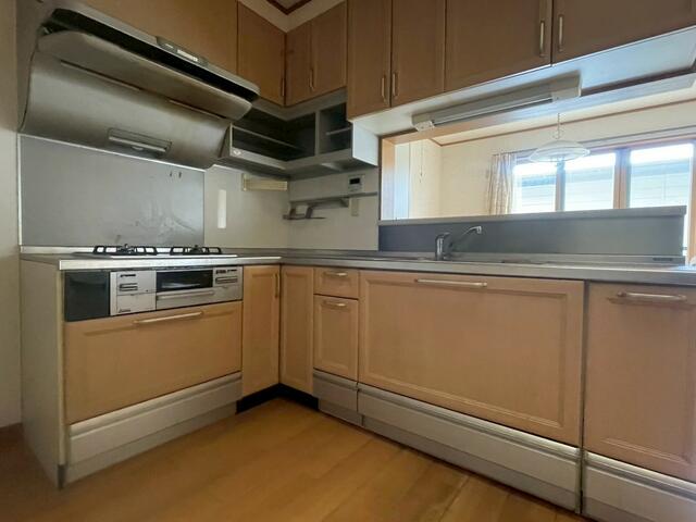 【ハトマークサイト】岩手県胆沢郡金ケ崎町西根南町の 7LDK 中古一戸建