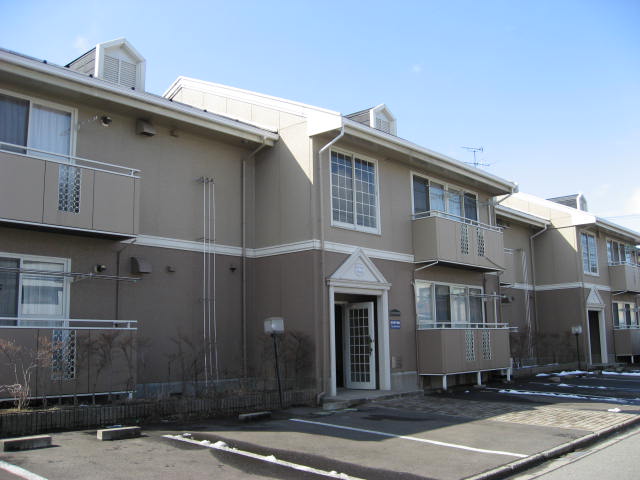 【ハトマークサイト】秋田県秋田市泉中央4丁目の ホワイトハウスイズミ203 2LDK アパート