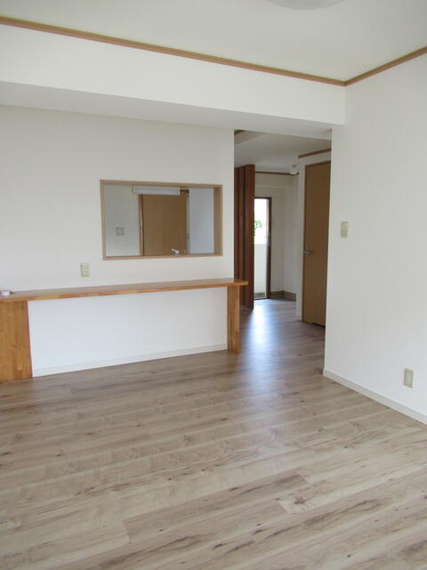 【ハトマークサイト茨城】茨城県日立市助川町1丁目の 梅津ビル202 1LDK アパート