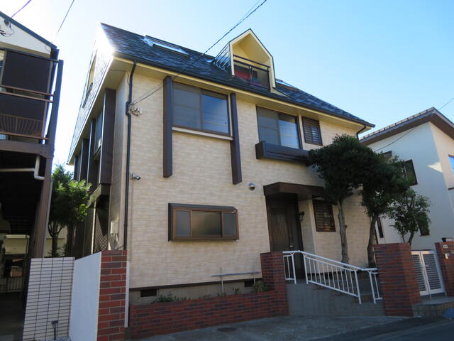 【ハトマークサイト】埼玉県さいたま市桜区栄和5丁目の 栄和5丁目庭つき3階建戸建 6LDK 中古一戸建