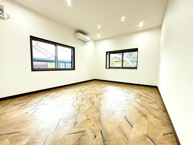 【8100.jp(ハトマル.ジェイピー)】石川県小松市育成町の 6LDK 中古一戸建