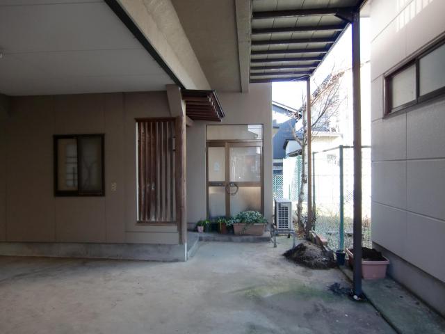 【8100.jp(ハトマル.ジェイピー)】石川県野々市市押野4丁目の 5LDK 中古一戸建