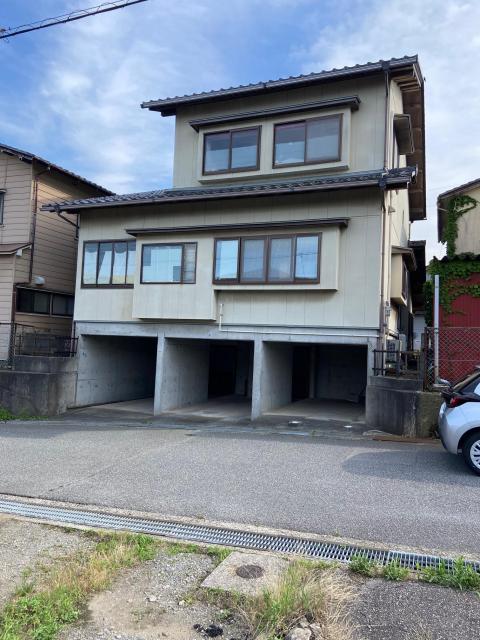 【8100.jp(ハトマル.ジェイピー)】石川県金沢市粟崎町ホの 4LDK 中古一戸建