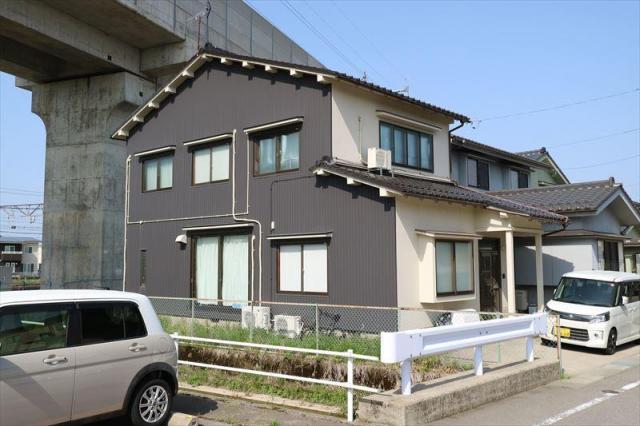 【8100.jp(ハトマル.ジェイピー)】石川県白山市八ツ矢町の 4LDK 中古一戸建