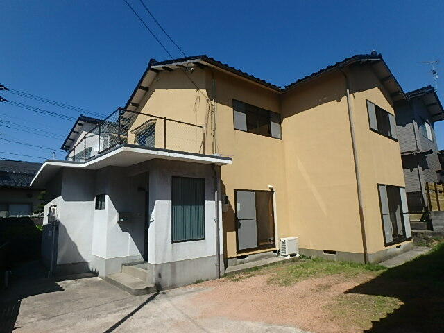 【8100.jp(ハトマル.ジェイピー)】石川県金沢市山科2丁目の 5LDK 中古一戸建