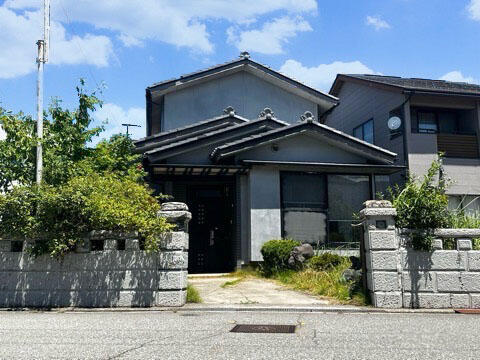 【8100.jp(ハトマル.ジェイピー)】石川県金沢市示野中町1丁目の 示野中町1丁目中古 6LDK 中古一戸建