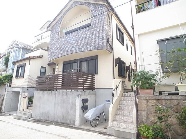 【ハトマークサイト】兵庫県神戸市中央区坂口通6丁目の サンビレッジ101 2LDK アパート