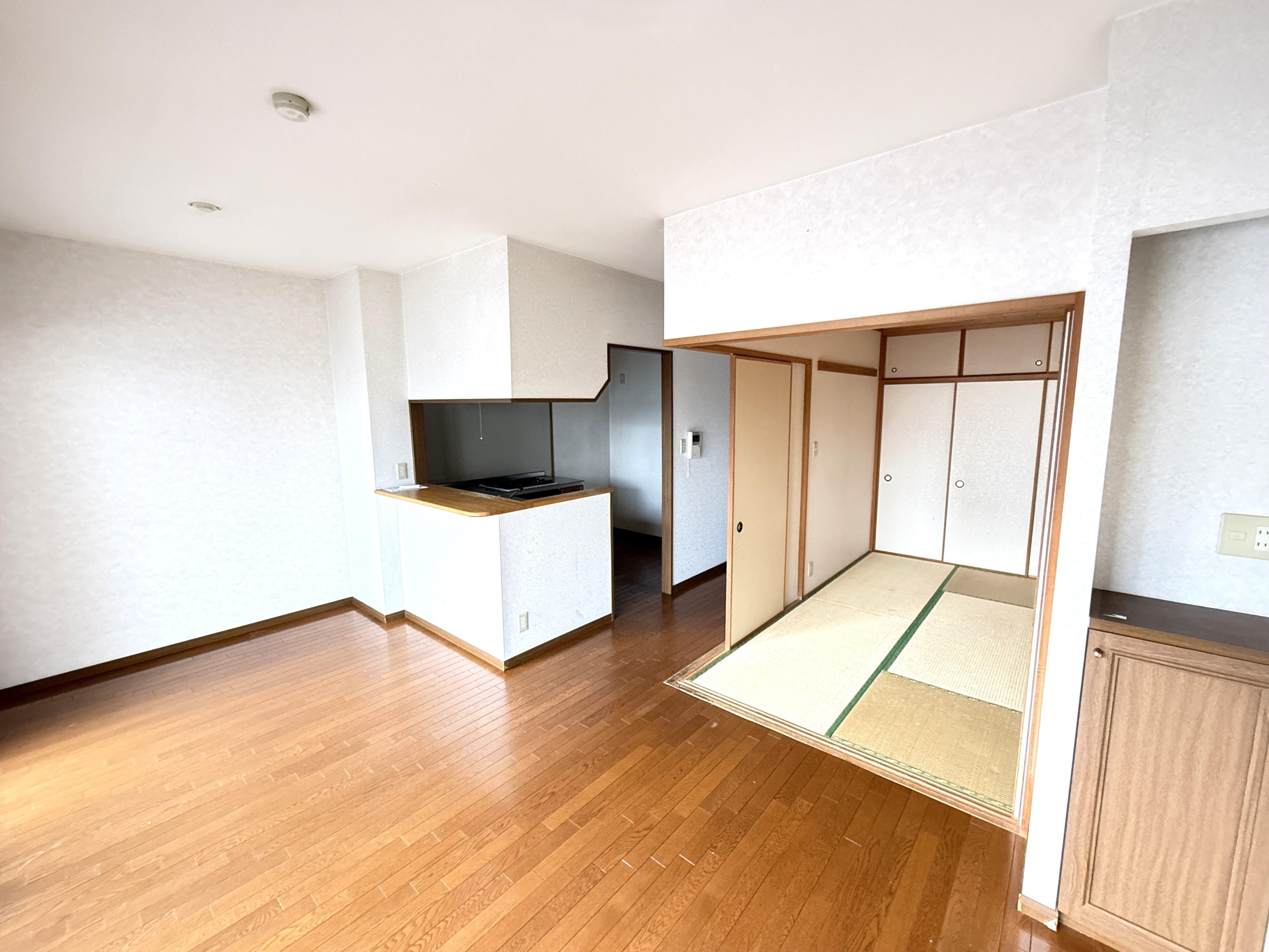 【ハトマークサイト】岡山県岡山市北区東島田町1丁目の オリエントあくら通り301 2LDK 中古マンション