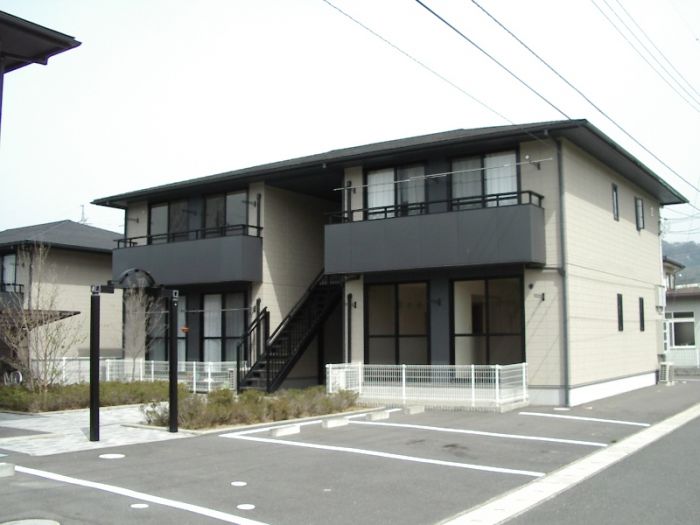 【ハトマークサイト】岡山県津山市東一宮の ユニオンスターB棟202 2LDK アパート