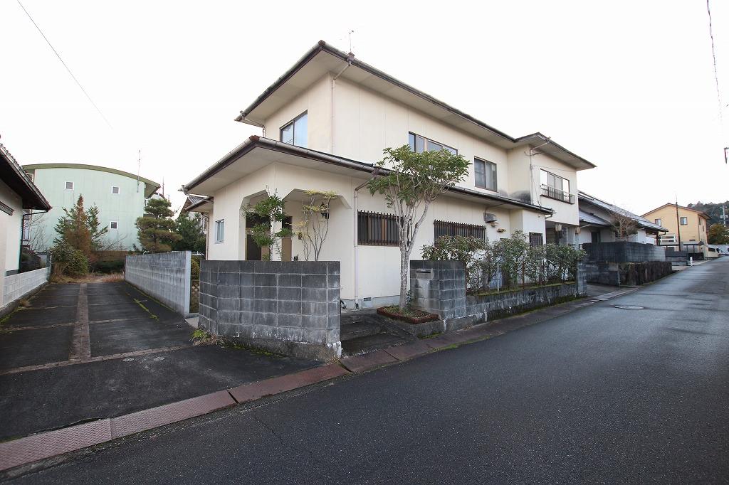 【ハトマークサイト】岡山県津山市小原の 小原中古住宅 7LDK 中古一戸建