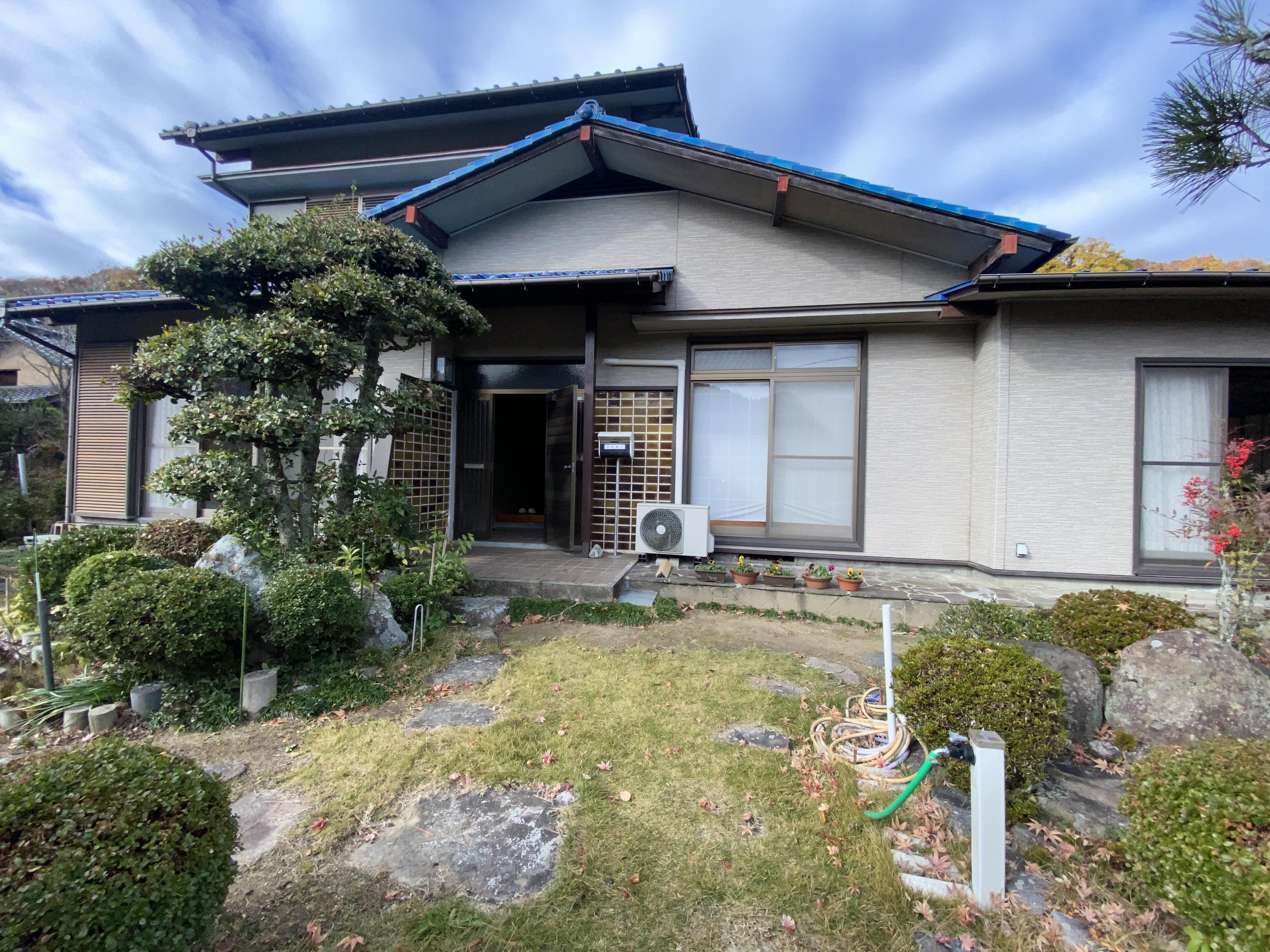 【ハトマークサイト】岡山県井原市神代町の 6LDK 中古一戸建