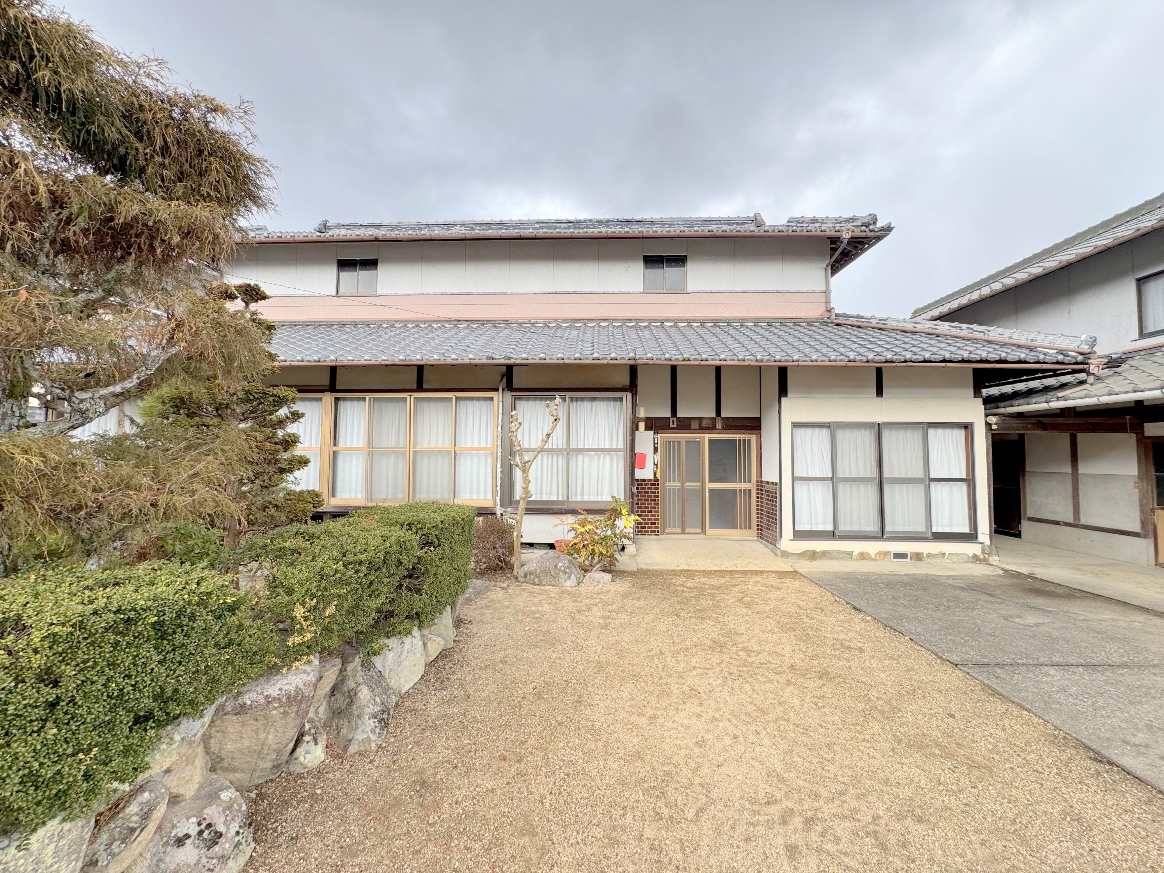 【ハトマークサイト】岡山県岡山市北区御津草生の 7LDK 中古一戸建