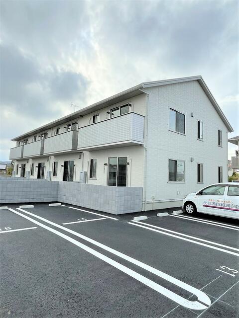 【ハトマークサイト】愛媛県新居浜市八幡1丁目の スバル 205 2LDK アパート