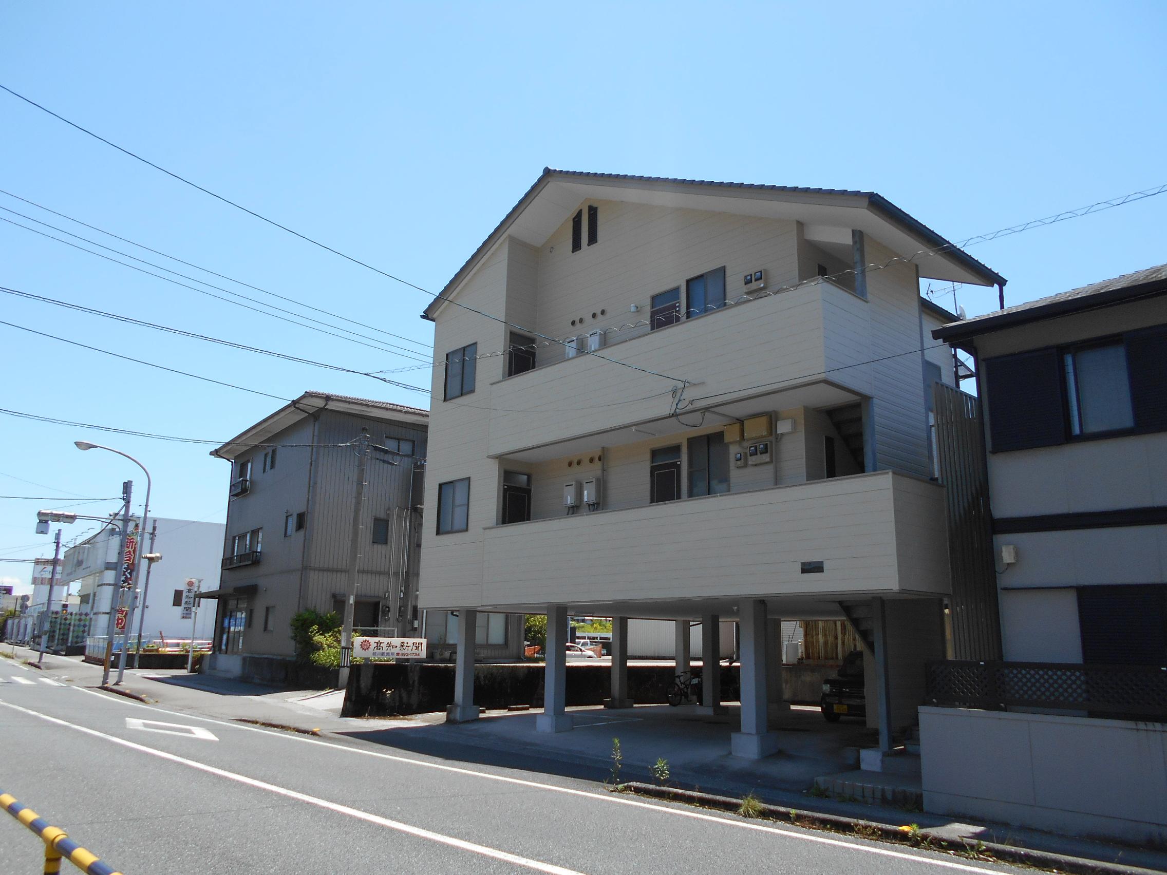 【ハトマークサイト】高知県吾川郡いの町枝川の コーポ深田302 2DK アパート