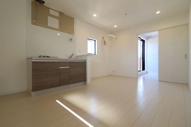 【ハトマークサイト】福岡県福岡市東区和白東1丁目の J・プレミアムスイート303 1LDK アパート