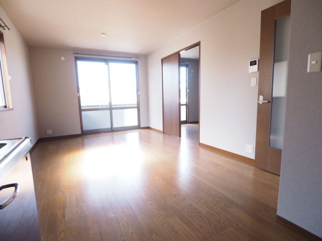 【ハトマークサイト】福岡県春日市原町2丁目の シャルマン2000 101 2LDK アパート