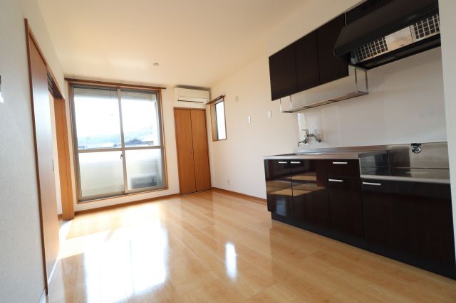 【ハトマークサイト】佐賀県唐津市二タ子1丁目の ポラリスN-Ⅴ（エヌファイブ）202 3LDK アパート