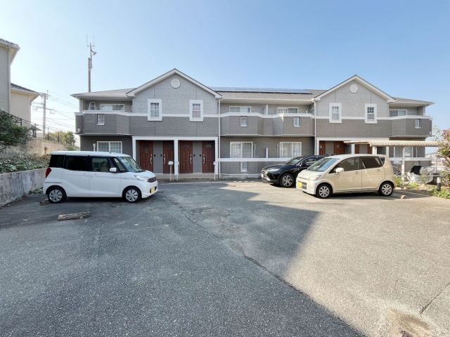 【ハトマークサイト】福岡県福岡市東区香椎駅東4丁目の ラヴィアンローズ202 2LDK アパート