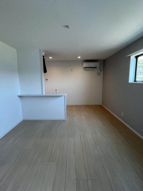 【ハトマークサイト】福岡県春日市岡本4丁目の サニーガーデン春日大通り（仮）201 1LDK アパート