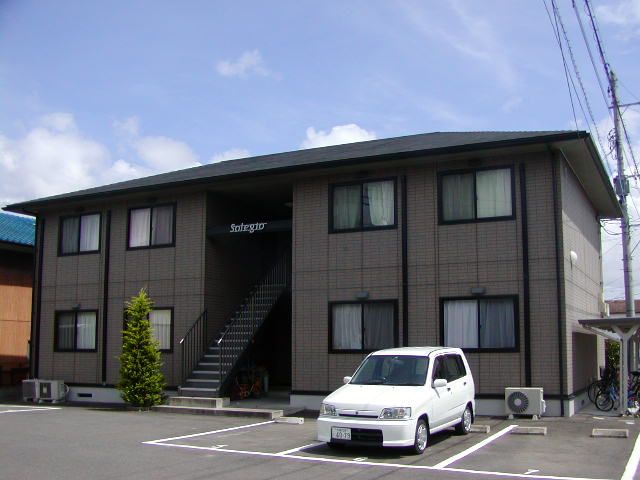 【ハトマークサイト】佐賀県佐賀市鍋島町大字八戸溝の ソレジオマツオB 3LDK アパート