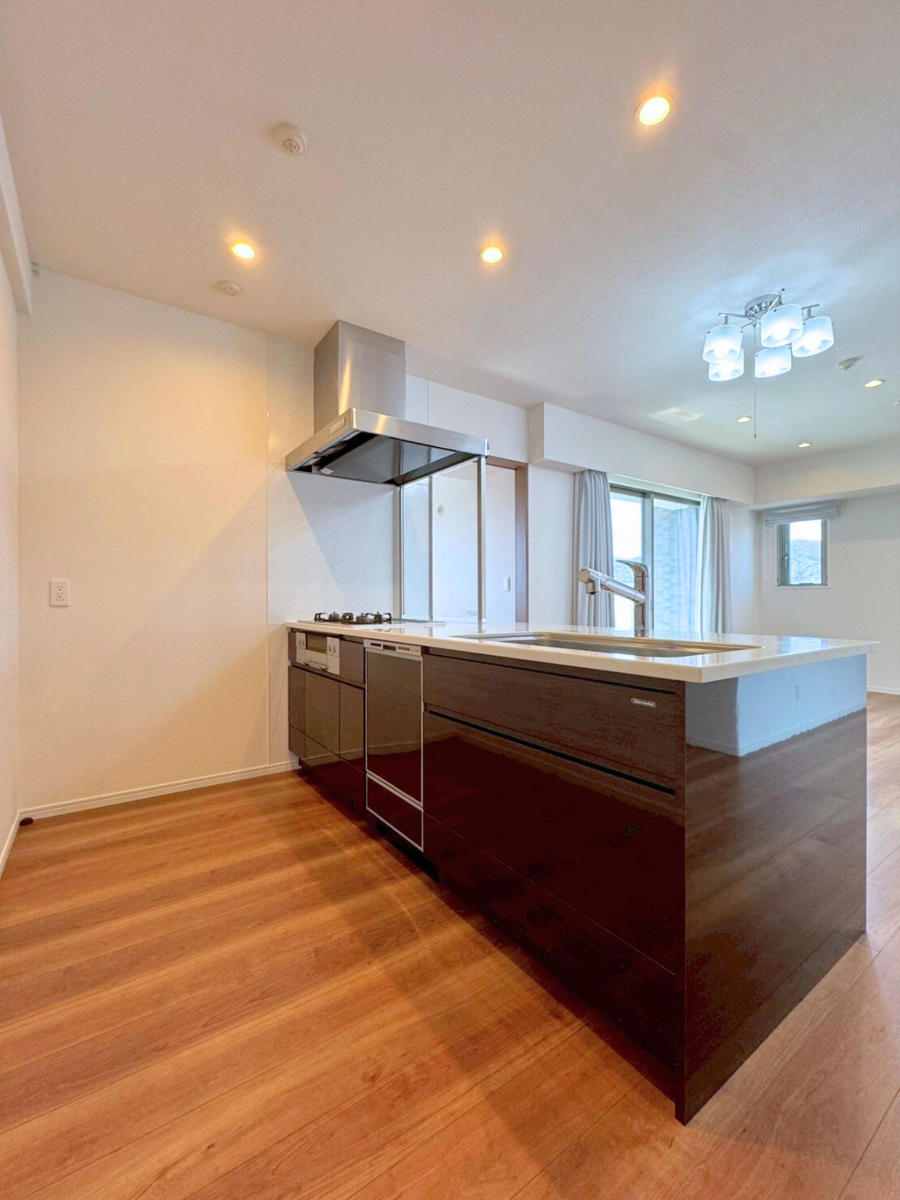 【ハトマークサイト】長崎県長崎市本原町の ネオ・プレイス本原801 3LDK 中古マンション